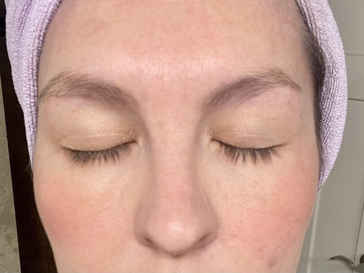 NeuLASH Eyelash Serum Review - My Results After 30 Days